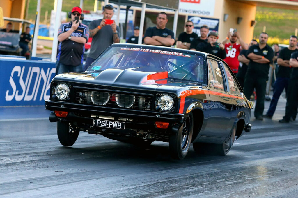 Drag Racing TV - Street Machine