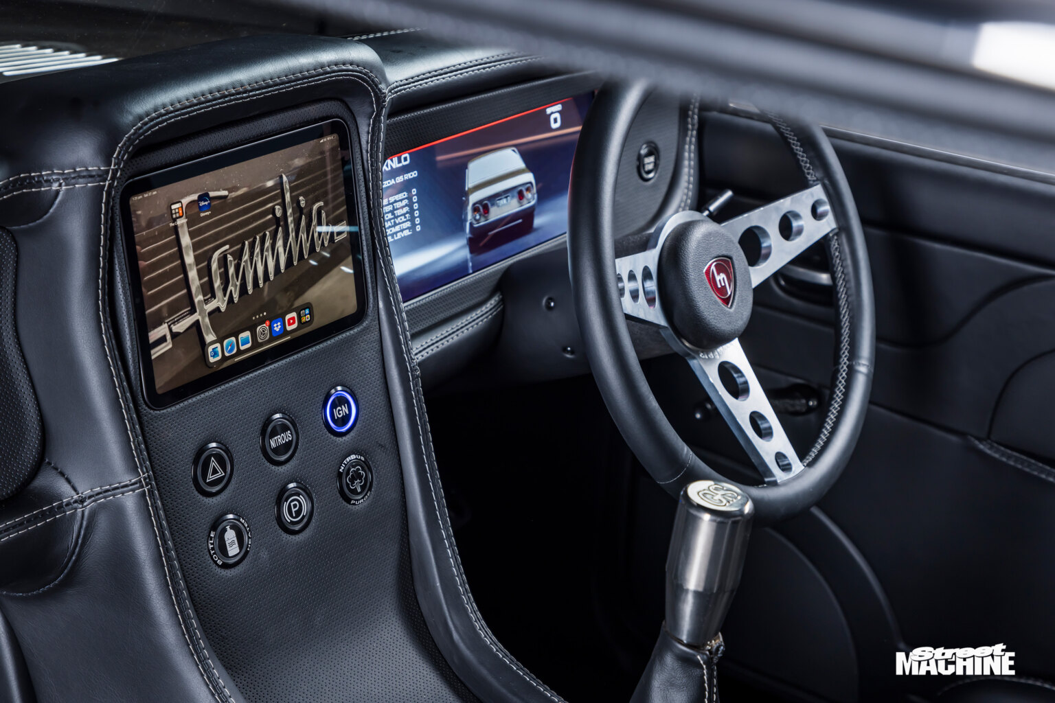 James Bullions's stunning, slammed Mazda R100